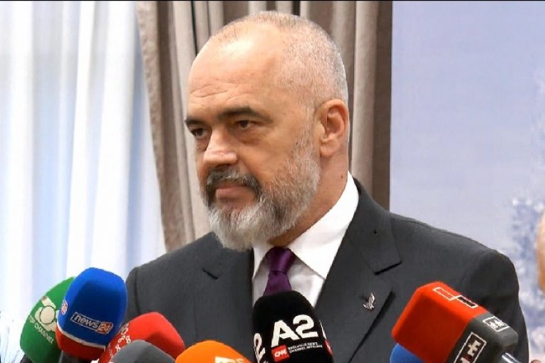 Edi Rama: Unë nuk jam as hero e as tradhëtar, ja pse po gabon Kosova ... Edi Rama: Unë nuk jam as hero e as tradhëtar, ja pse po gabon Kosova ...
